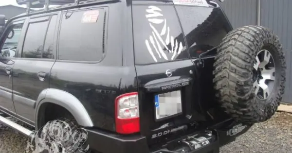 Fabryka 4x4 Rear Steel Winch Bumper for Nissan Patrol Y61 ...